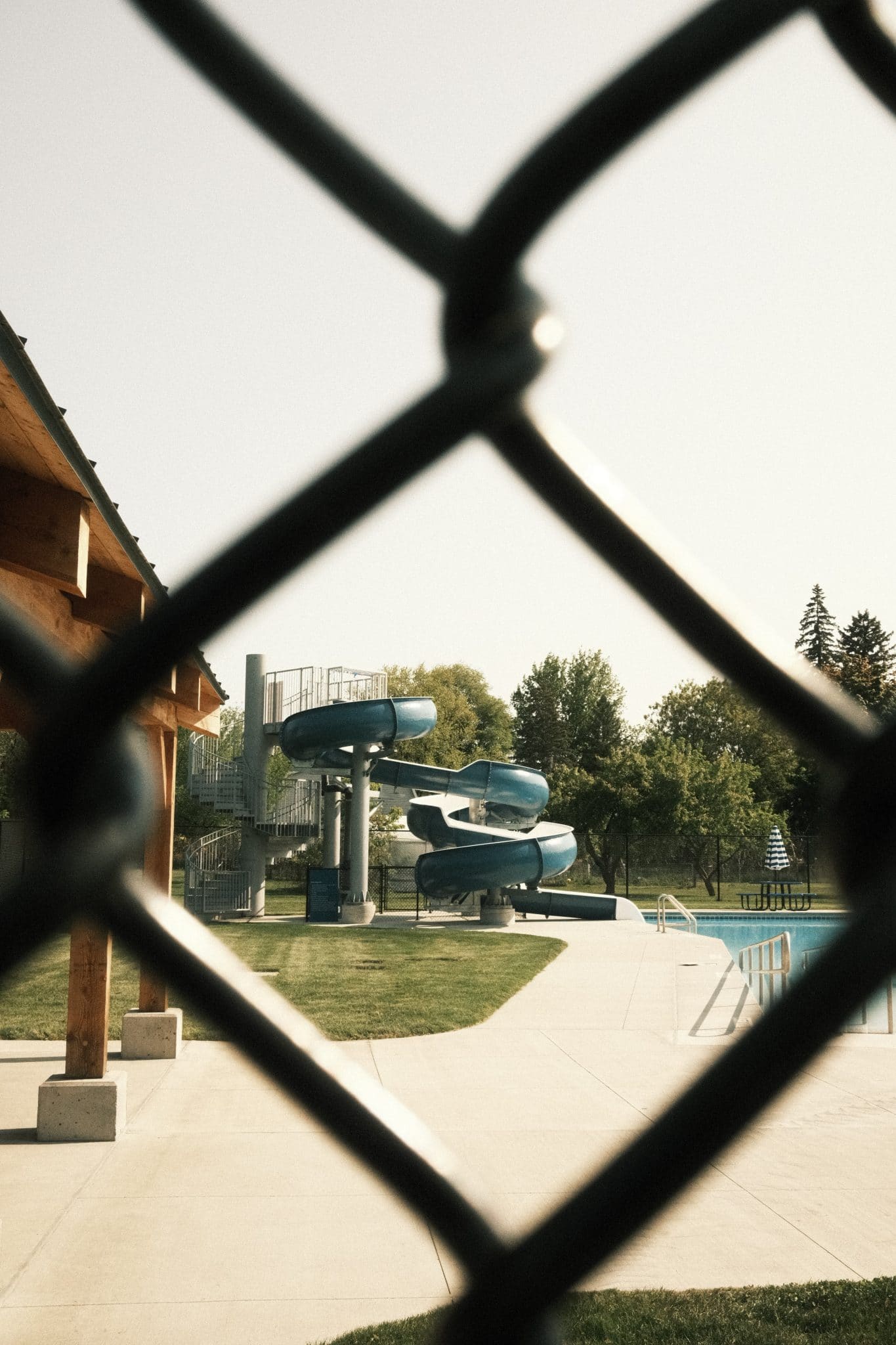 Advanced Safety Features: Pool Fence Gate Alarms - Texas Pool Fence Company